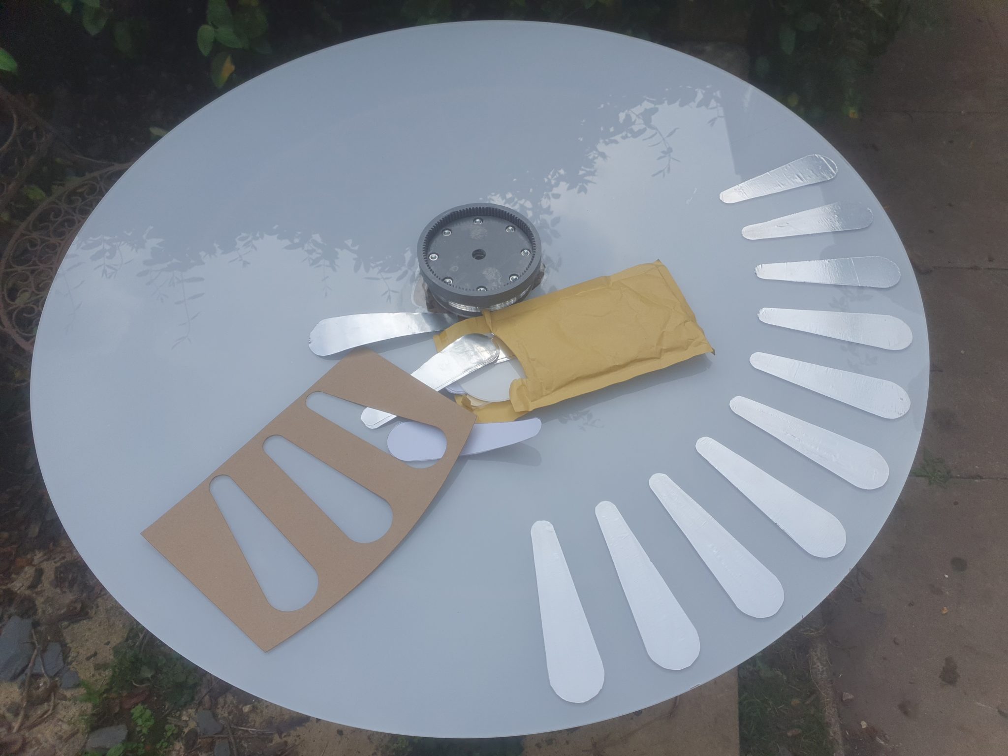 Large Wimshurst - Extreme Electronics